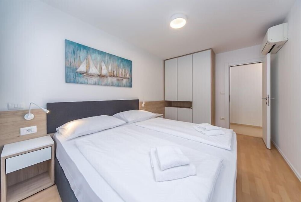 Garden Palace Stella Apartment - Umag