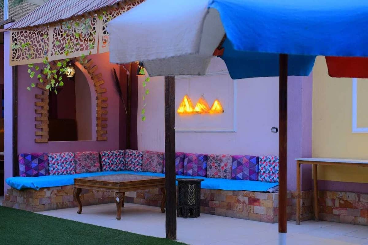 Quarto Duplo Comfort, vista para a piscina | Sala de estar
