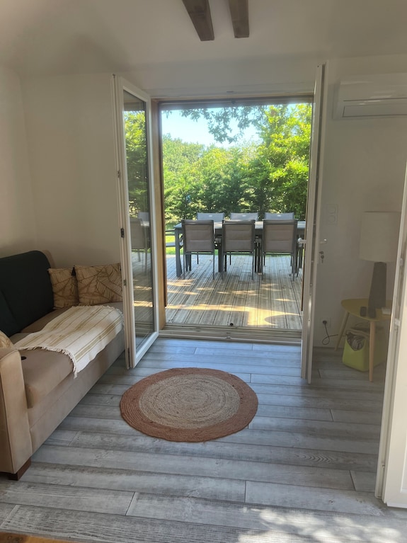 Location Atypique Dans Un Airial Landais - Landas