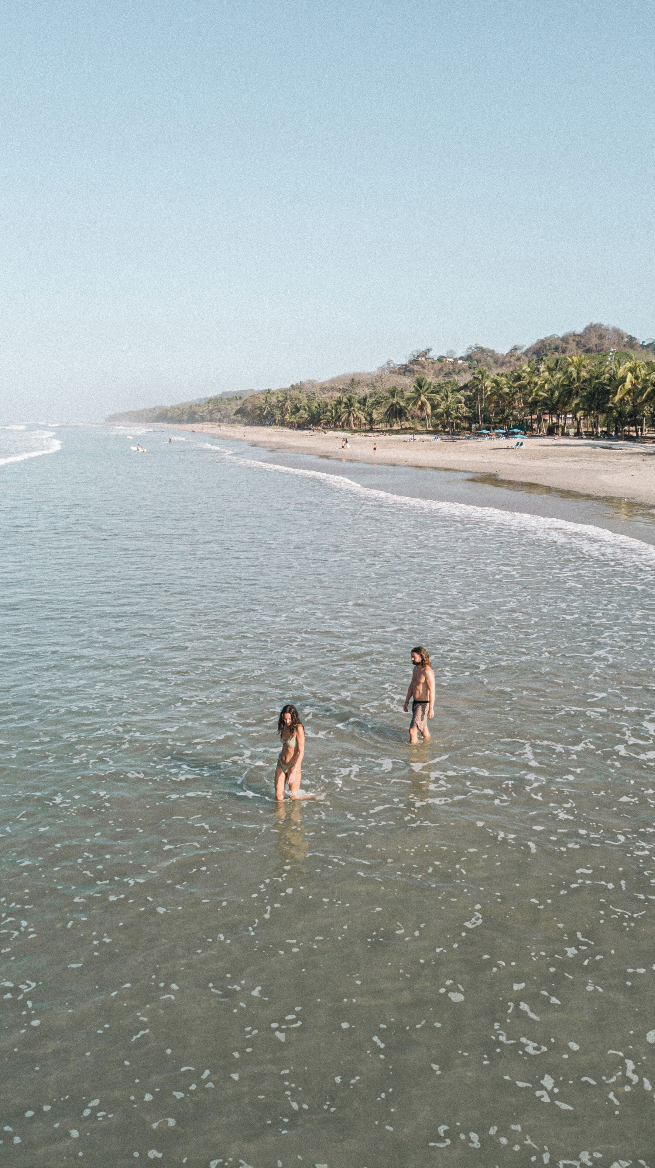 Perto da praia, praia de areia branca 