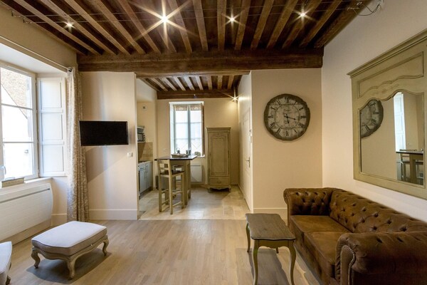 Le Cara Omael Beaune Center - Beaune