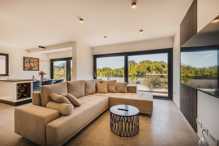 Lujosa Villa Spa De 3 Dormitorios Con Piscina Climatizada Cerca De Las Playas - Poreč