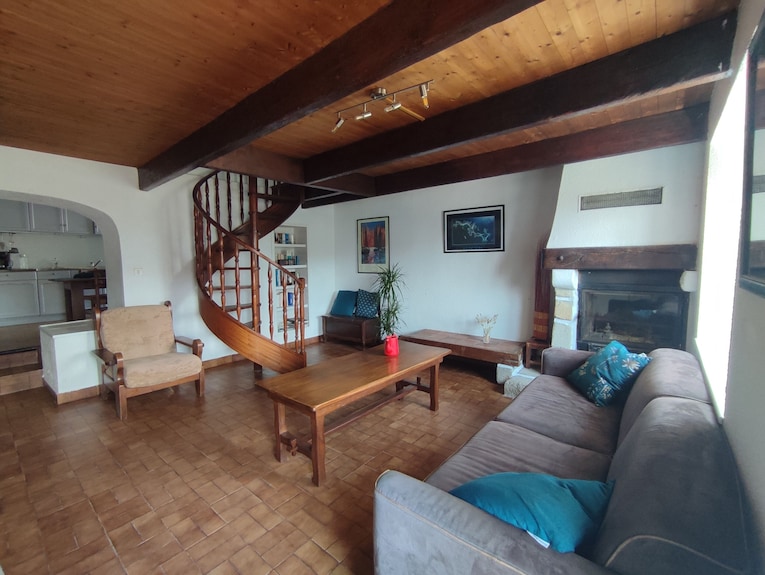 Maison Bretonne à La Pointe Du Raz , Plage A 900m A Pied Et Vue Sur Mer . - Île de Sein