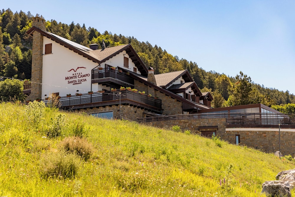 Hotel Monte Campo Ristorante Santa Lucia - Capracotta