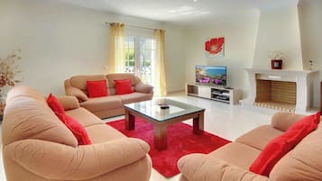 Vila (5 Bedrooms) | Parte interna