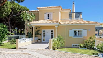 Vila (5 Bedrooms) | Parte interna