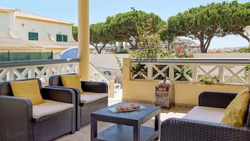 Villa (5 Bedrooms) | Interior