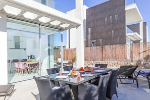 Villa (3 Bedrooms) | Exterior