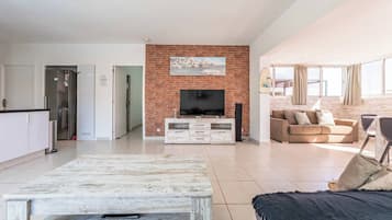 Vila (4 Bedrooms) | Parte interna