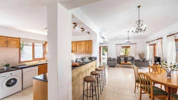 Villa (3 Bedrooms) | Interior