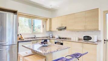 Villa (3 Bedrooms) | Interior