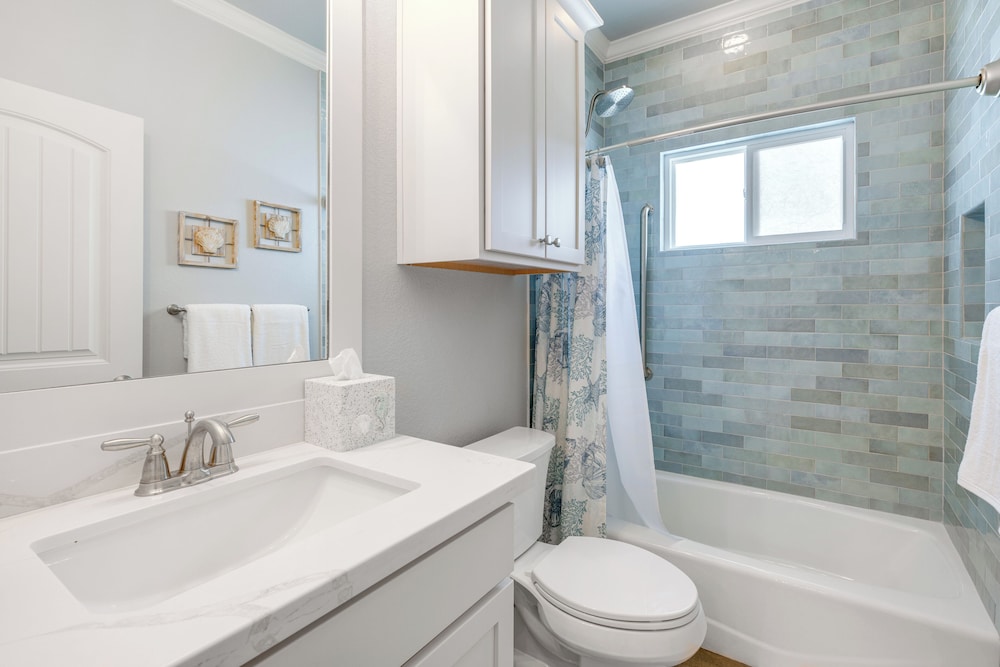 1 Mi To Beach Access: Coastal Port Aransas Home - Corpus Christi, TX