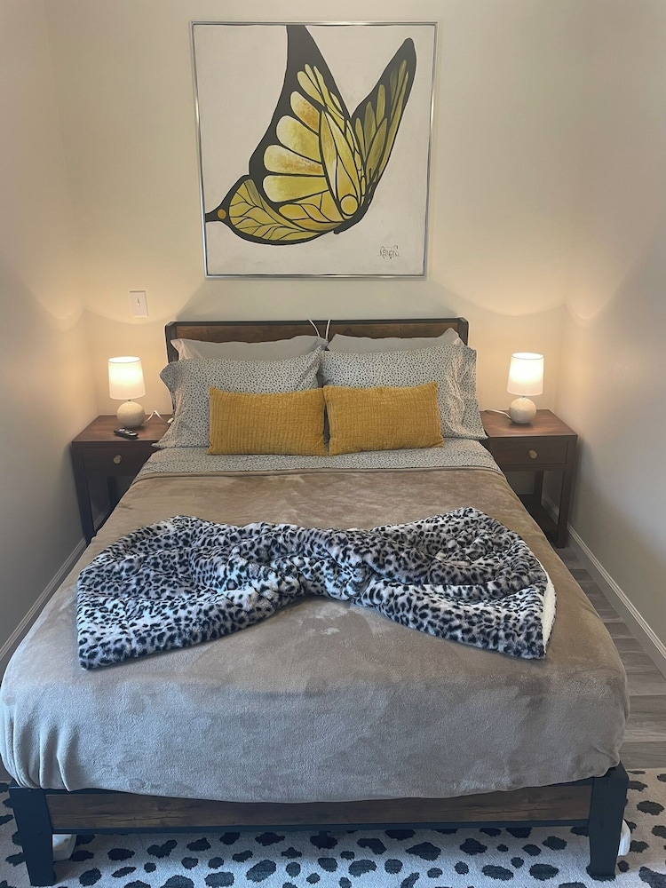 Cozy And Close To Downtown Port Clinton, Jet Express To Put-in-bay And Fishing! - Put-in-Bay, OH