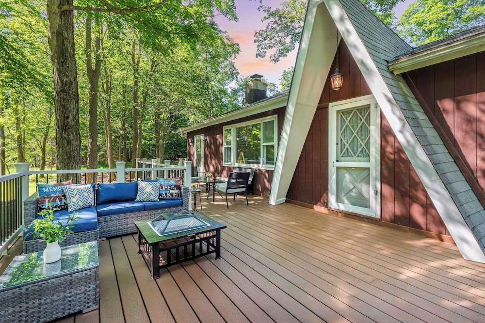 Tomhickon By Avantstay Walk To Lake Firepit + Deck - Pennsylvania