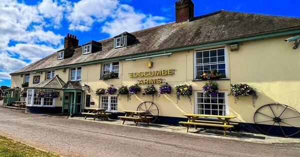 The Edgcumbe Arms - Plymouth