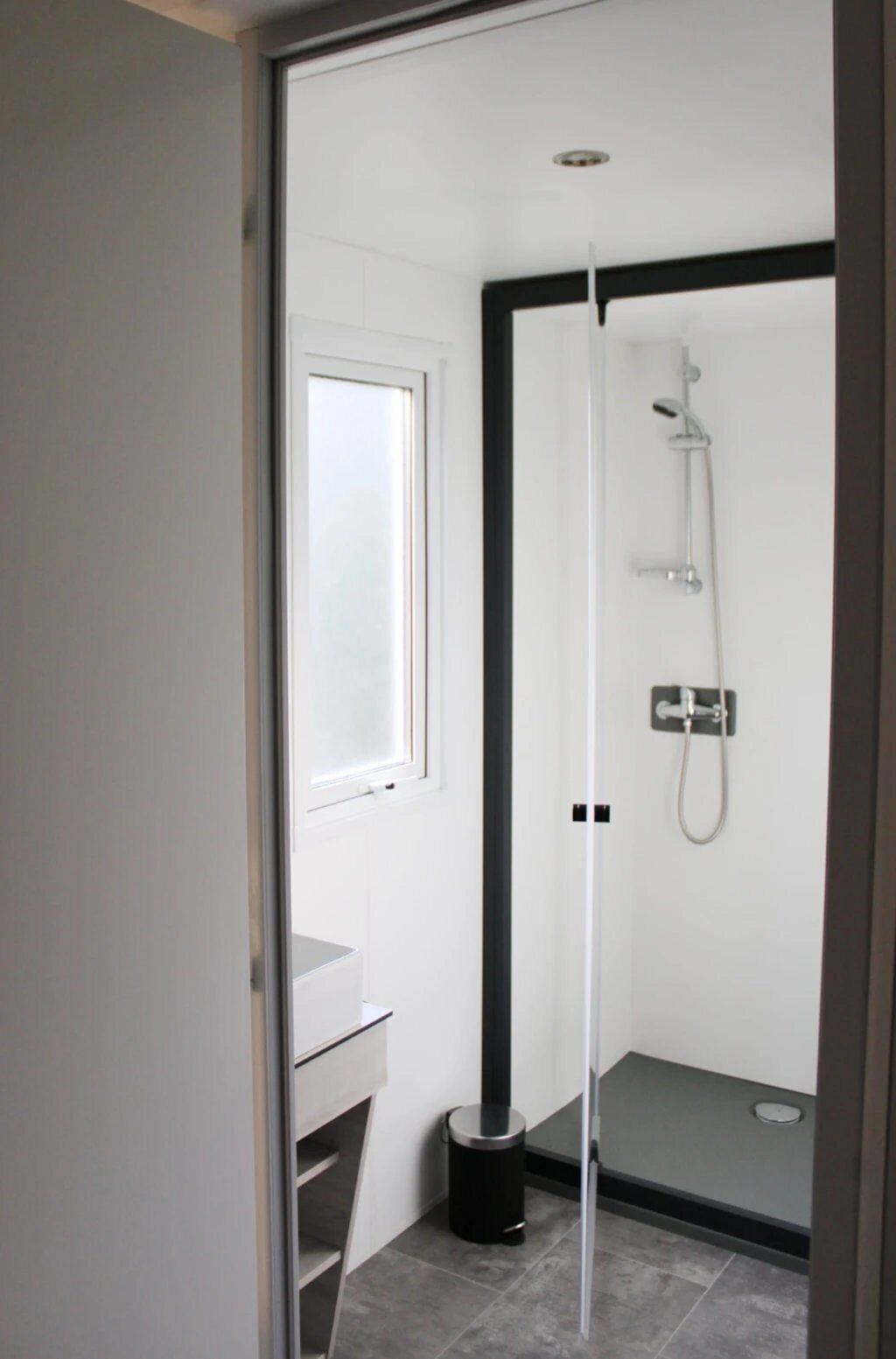 Zecamping 3* Parc Aquatique Pet Friendly Hammam Tente Clim 33m2 6 Pers - Le Lavandou