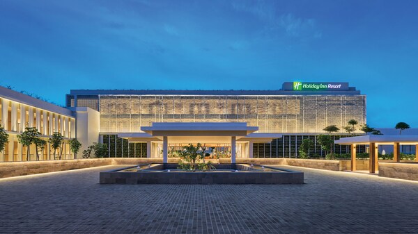 Holiday Inn Resort Bintan Lagoi Beach By Ihg - Batam