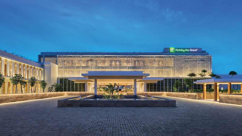 Holiday Inn Resort Bintan Lagoi Beach By Ihg - Batam