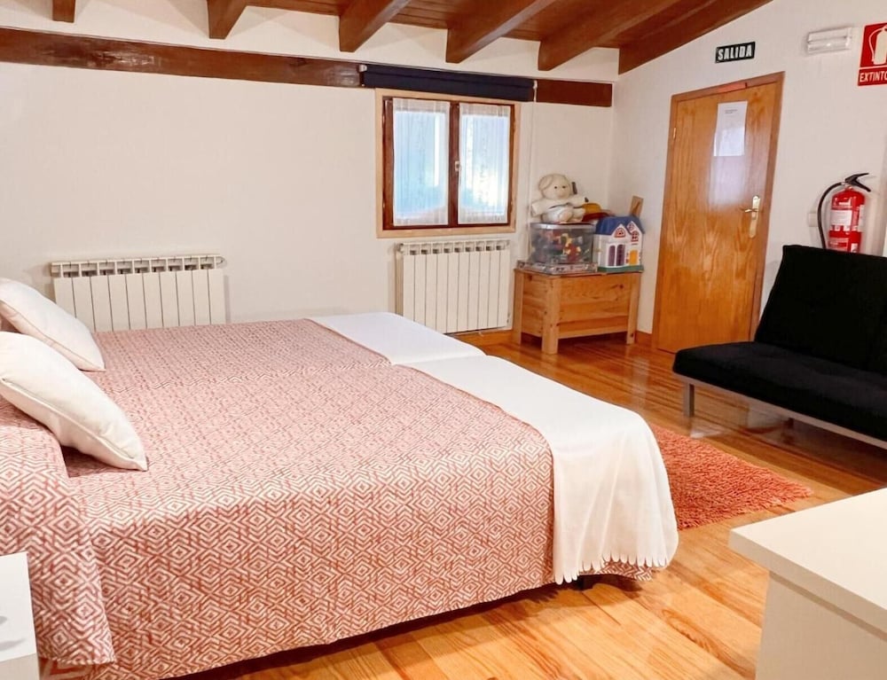 Landhaus 'Casa Rural Xixa Landetxea' Mit Bergblick, Privater Terrasse Und Wlan - Navarre