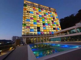 Fachada da propriedade