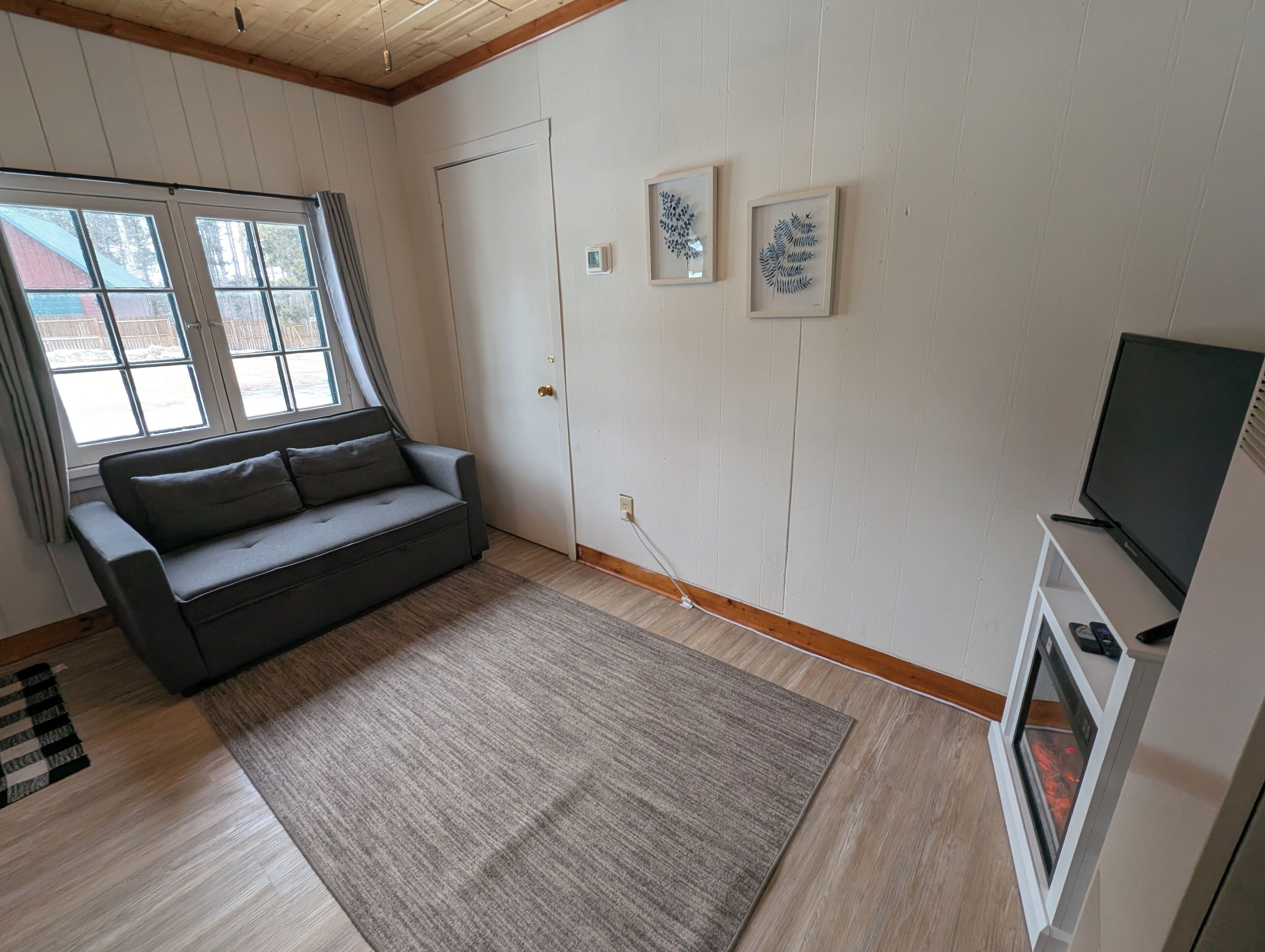 Riverside Point Resort #4 | 1 Bed, 1 Bath - Minnesota