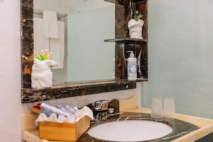 Beach Escapade In Albufeira! Sea View Suites With 2 Outdoor Pools, Free Parking! - Albufeira