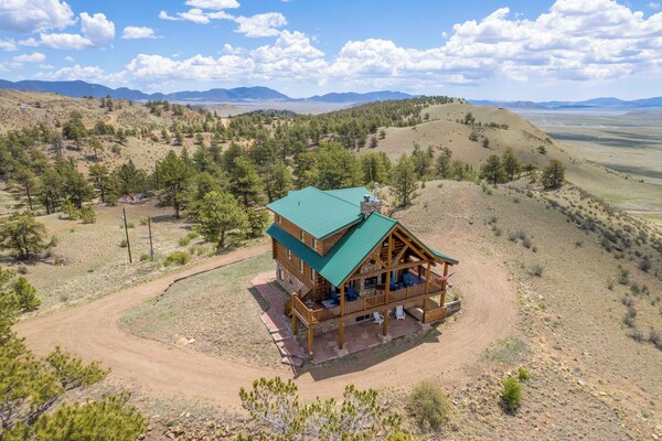 24-0089 Rustic Hartsel Getaway W/ 35-acre Yard - Tarryall Reservoir, Jefferson