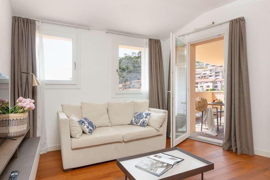 Cornice Sul Mare - Portopiccolo Apartments - Monfalcone