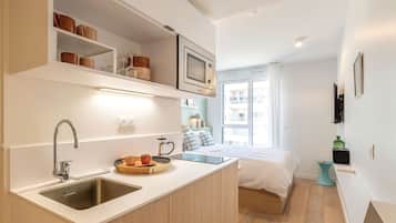 Estúdio Clássico | Cozinha privada | Minifrigorífico, um micro-ondas, uma placa de cozinha