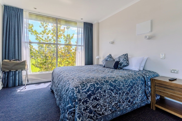 Suite-Estúdio Executiva, 1 cama king-size | Vista do quarto