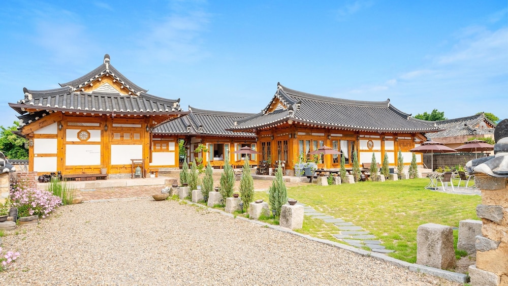 Gyeongju Ipsaedalseumeunal - Gyeongju-si