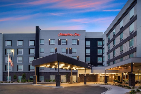 Home2 Suites Hilton Aurora Medical Center - Aurora, CO