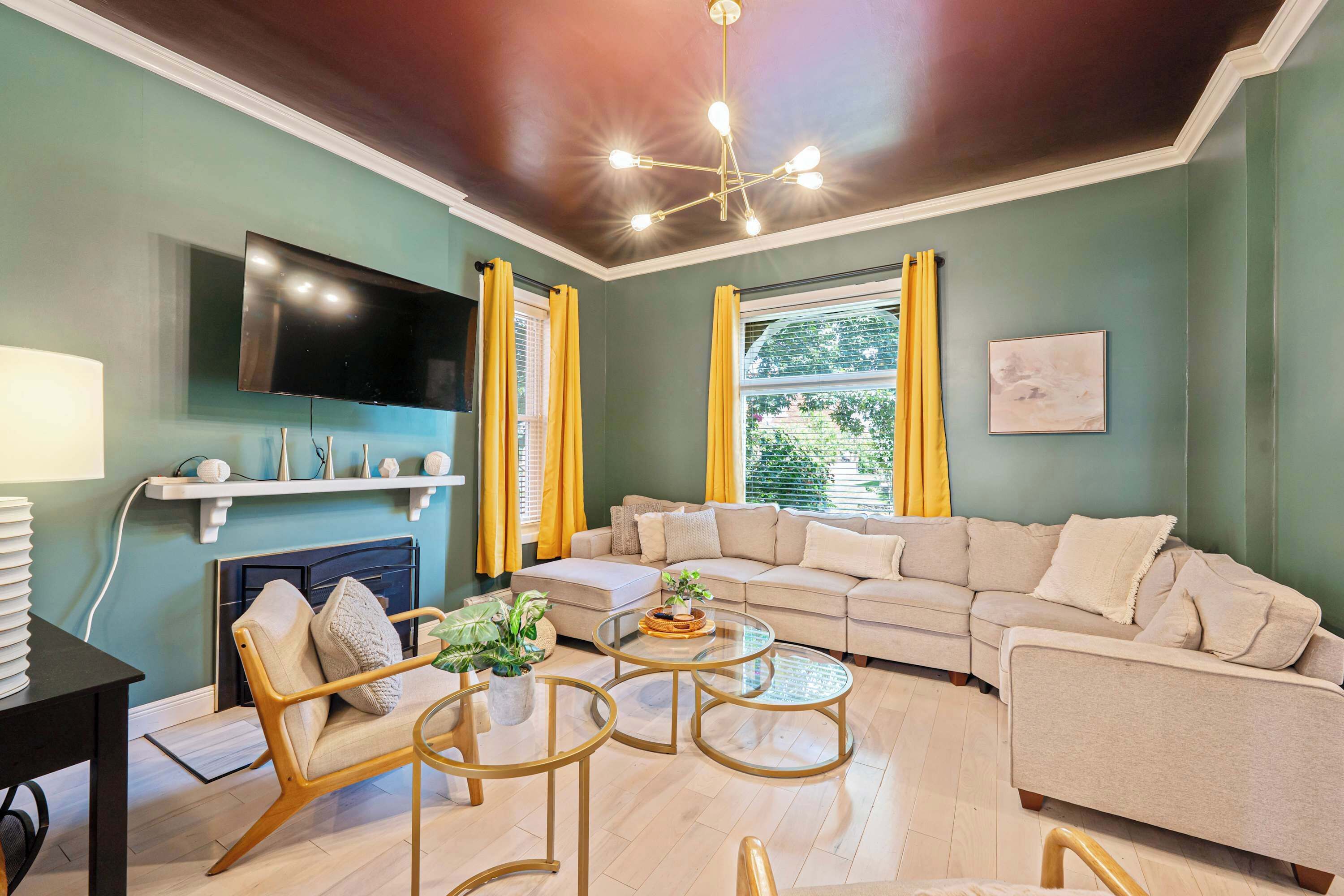 Fun Upscale Oasis W/hot Tub Near Osu & Short North - Columbus, OH