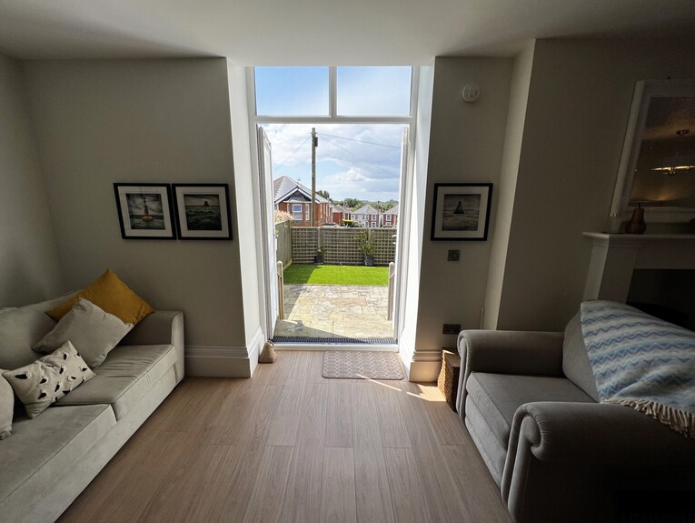 5 Old School Mews - Isle of Wight