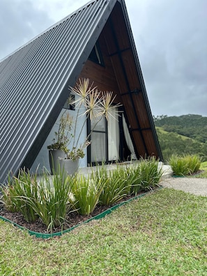 Fachada da propriedade