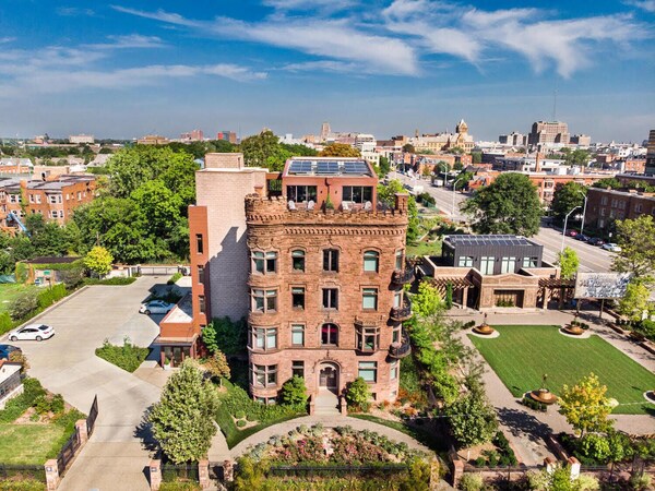 El Moore Lodge - Detroit, MI