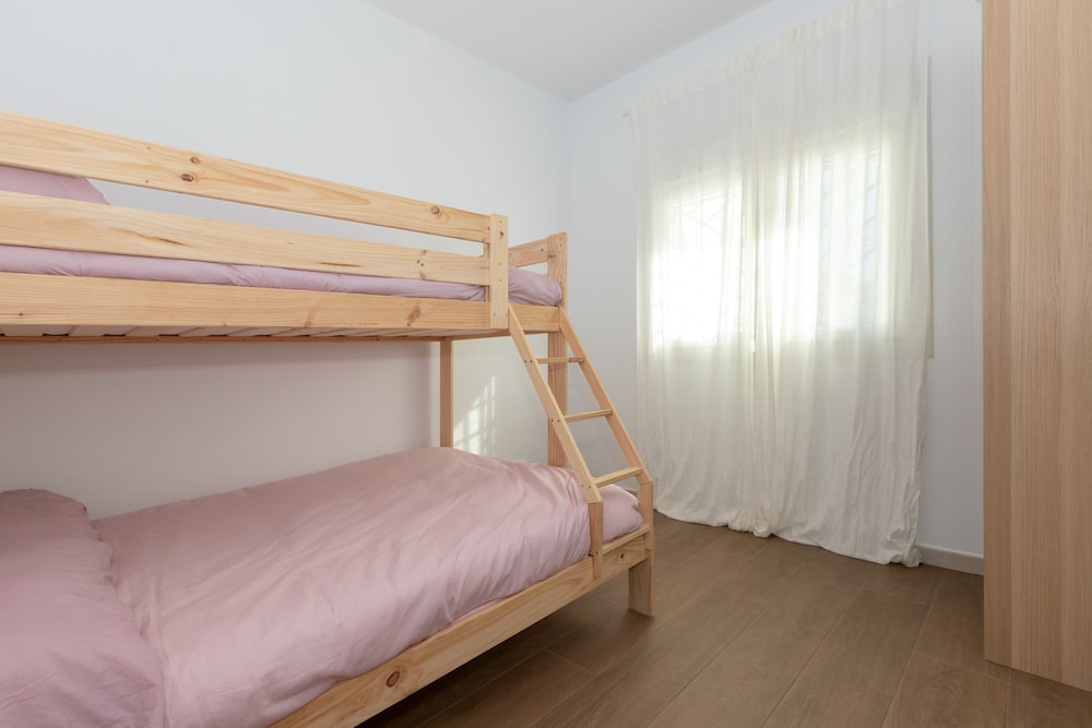 La Piedra De Coin - Three Bedroom Villa, Sleeps 6 - Coín