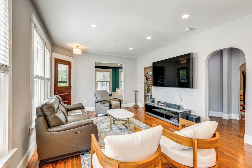 Pet-friendly Lancaster Home 13 Mi To Dtwn Buffalo - Akron, NY
