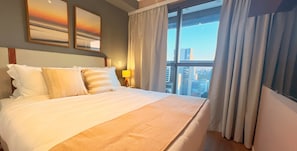 Apartamentos Premium NINE 1309 | 1 quarto, espaço de trabalho para notebook, cortinas blackout
