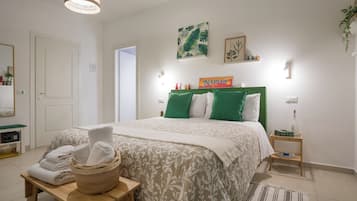 Quarto Triplo Comfort | Edredões de penas, cofre no quarto, cortinas/cortinados opacos