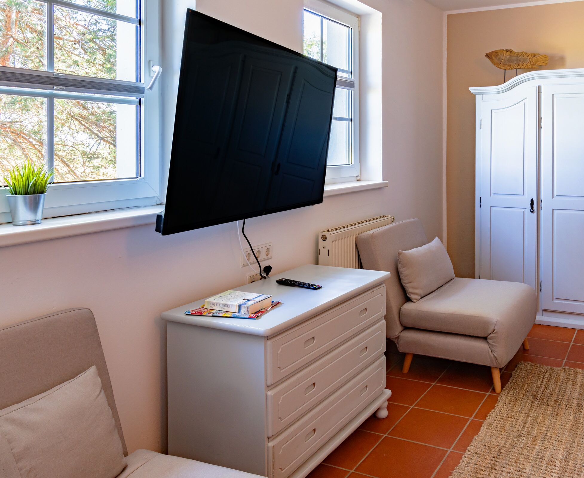 Moderne Ferienwohnung Im Malerischen Dranske Mit Wlan Und Außenbereich - Dranske