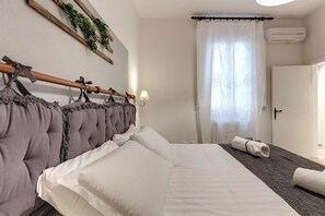 Apartamento | 2 quartos, secretária adequada para computadores portáteis 