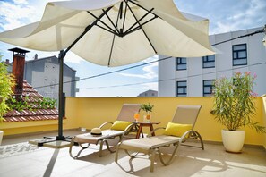Apartamento Clássico | Terraço/pátio interior