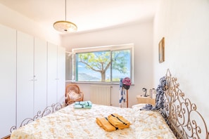 Villa Familiar, 3 quartos, 2 casas de banho (Villa Maria Luisa vista mare,) | 3 quartos 