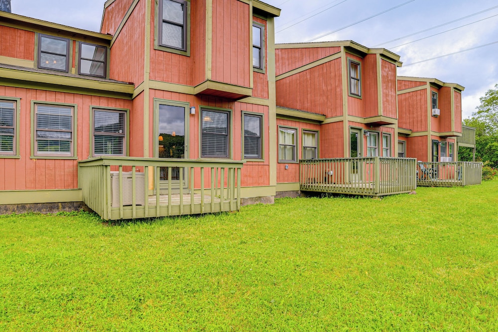 Cortland Townhome - Walk To Greek Peak Mtn Resort! - State of New York