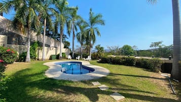 Piscina exterior