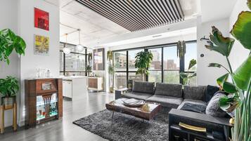 Apartamento Premier em Condomínio Fechado | Wi-fi grátis, roupa de cama fornecida, acesso para cadeira de rodas