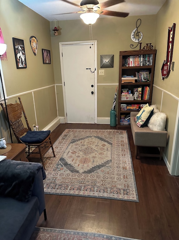 Cozy Apartment In Downtown Abilene, Welcome To The Back Porch! - Abilene, TX