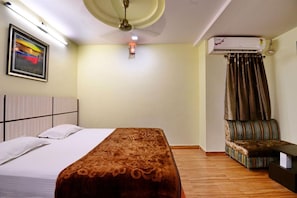 Quarto Signature | Wi-fi grátis, roupa de cama fornecida 