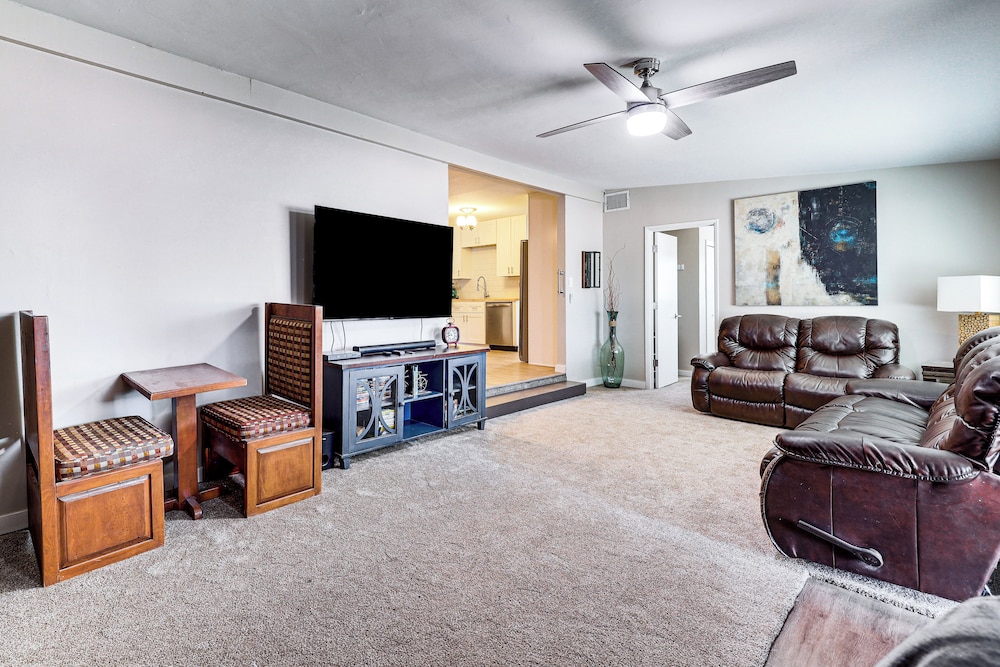 Serene Getaway In Overgaard W/ Patio & Yard! - Arizona